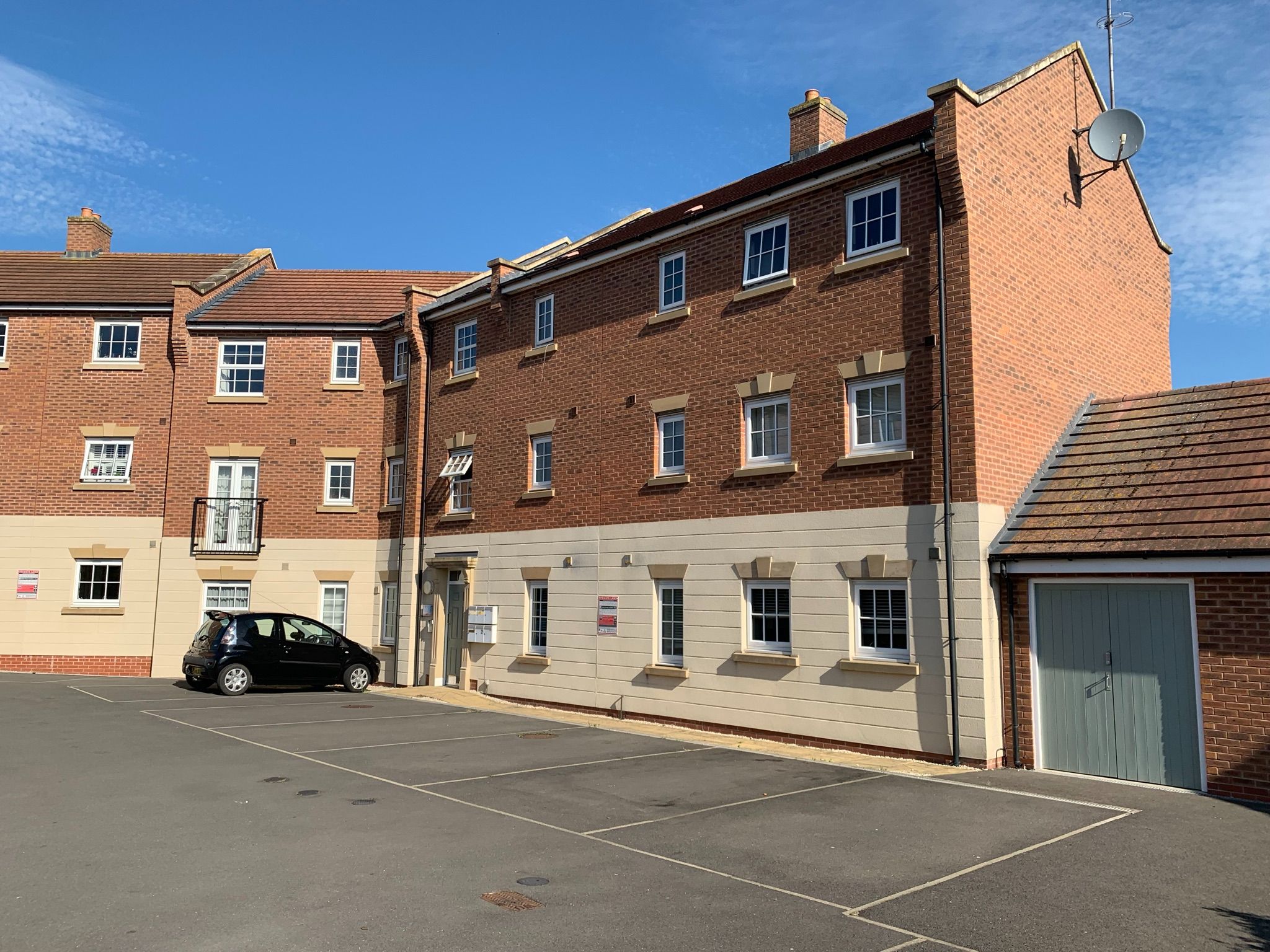Eden Walk, Bingham, Nottingham – Flying Keys